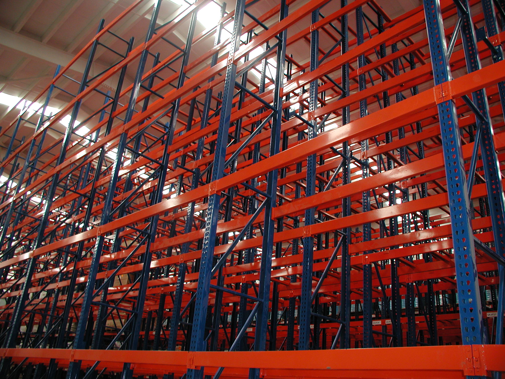 InteRacks | Ingeniería Inteligente en Racks